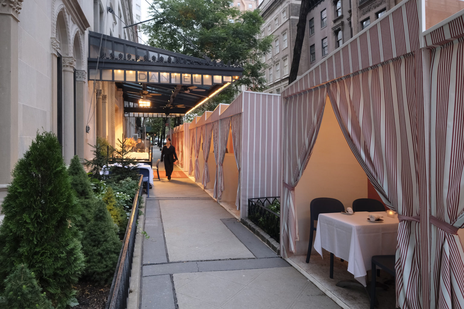 How Stephanie Goto Transformed Outdoor Dining | Sutherland Furniture