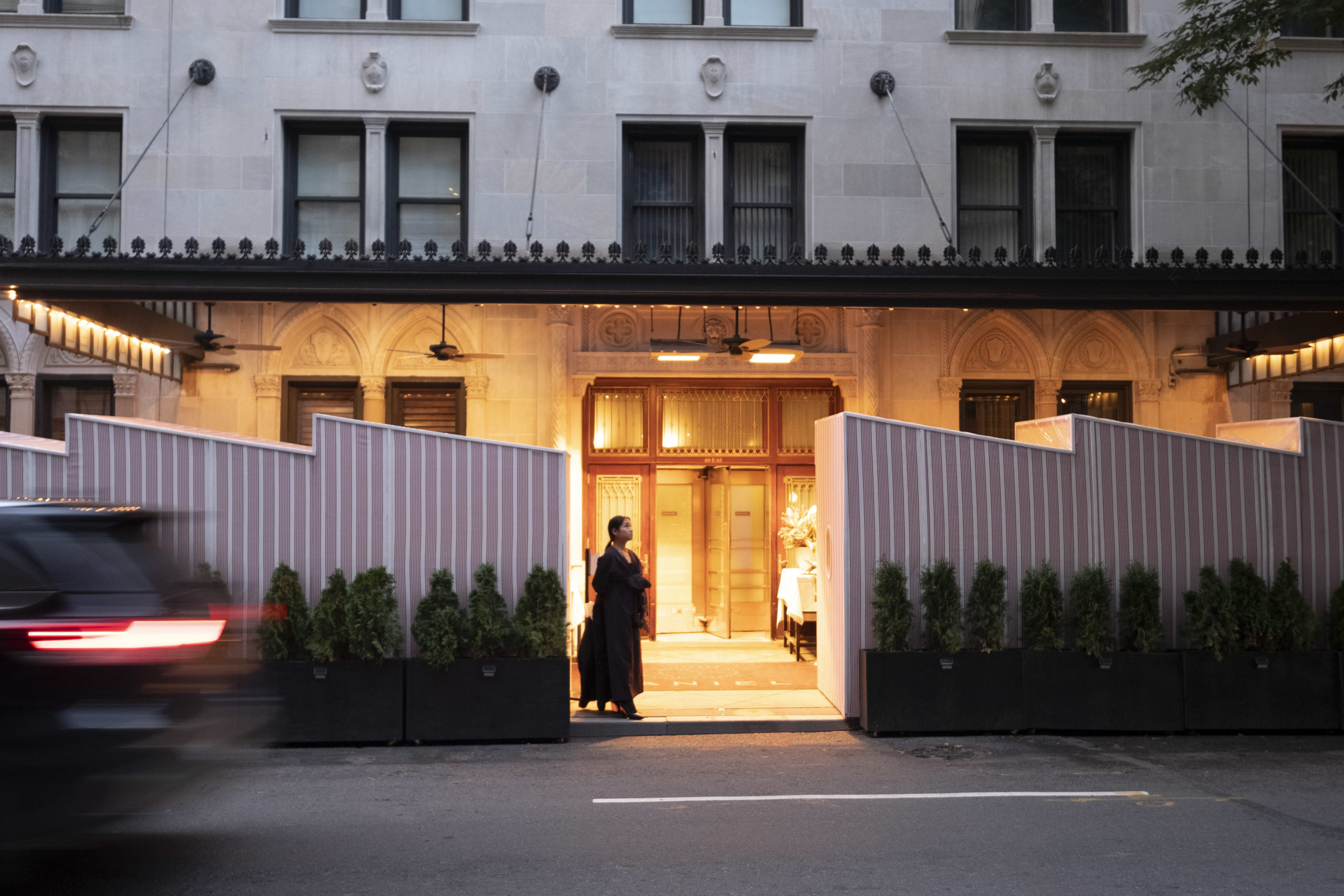 How Stephanie Goto Transformed Outdoor Dining | Perennials and Sutherland