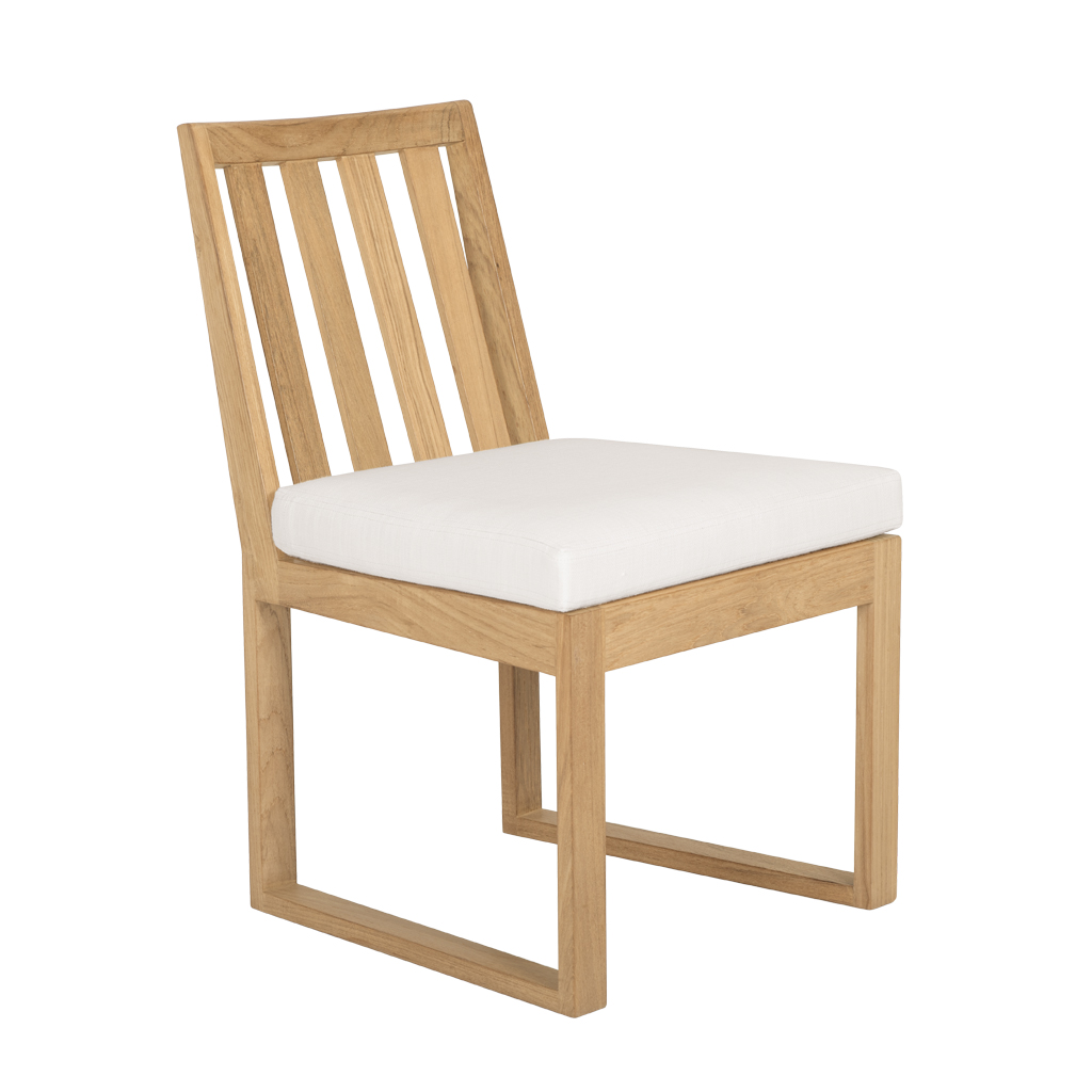 Poolside | Sutherland Furniture