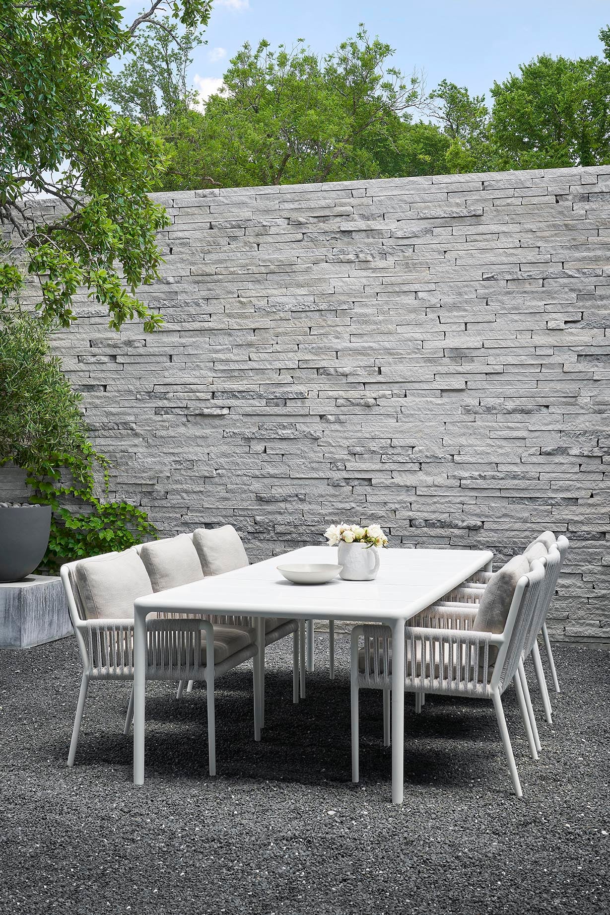 Otti Rectangular Dining Table | Sutherland Furniture