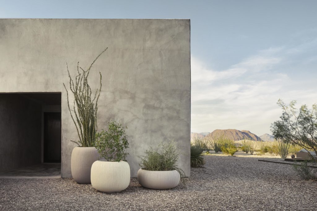 Melides Coup Planter | Sutherland Furniture