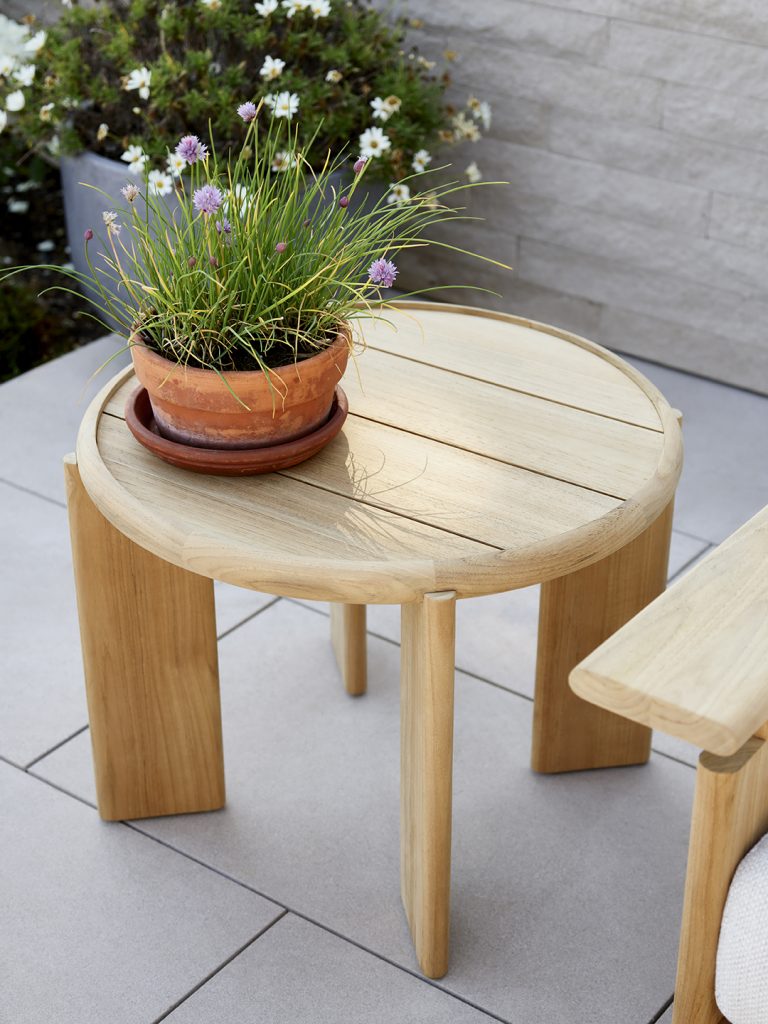 Samsa Round Side Table | Sutherland Furniture