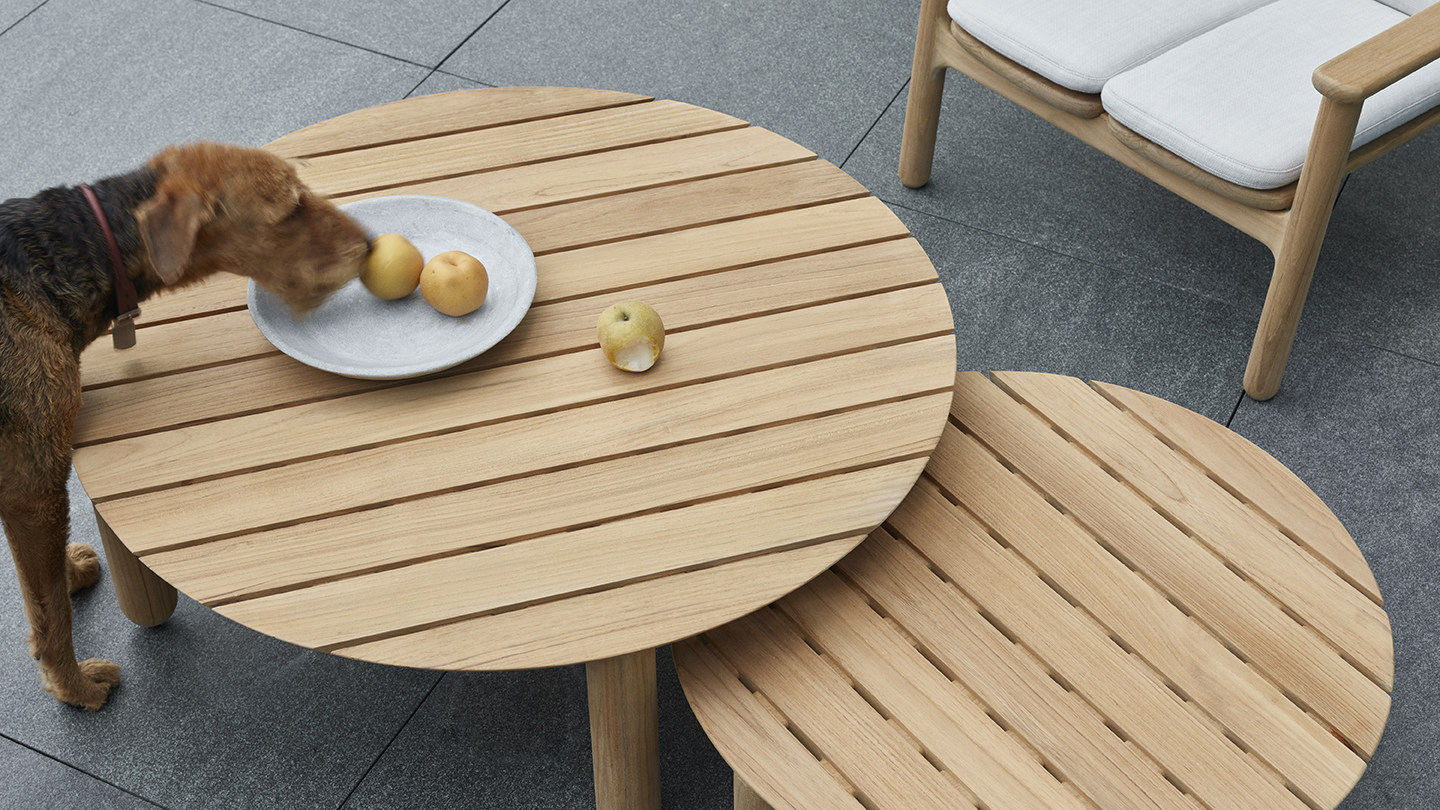 Ona Medium Round Coffee Table | Sutherland Furniture