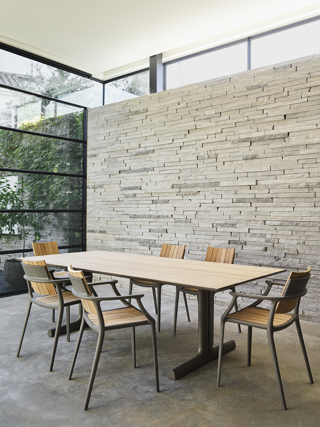 Monaco Rectangular Dining Table With Teak Top | Sutherland Furniture