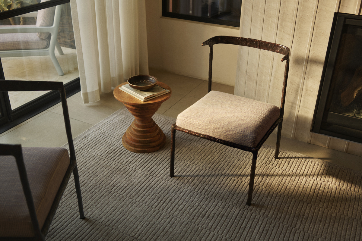 Lignes Tufted | Perennials and Sutherland